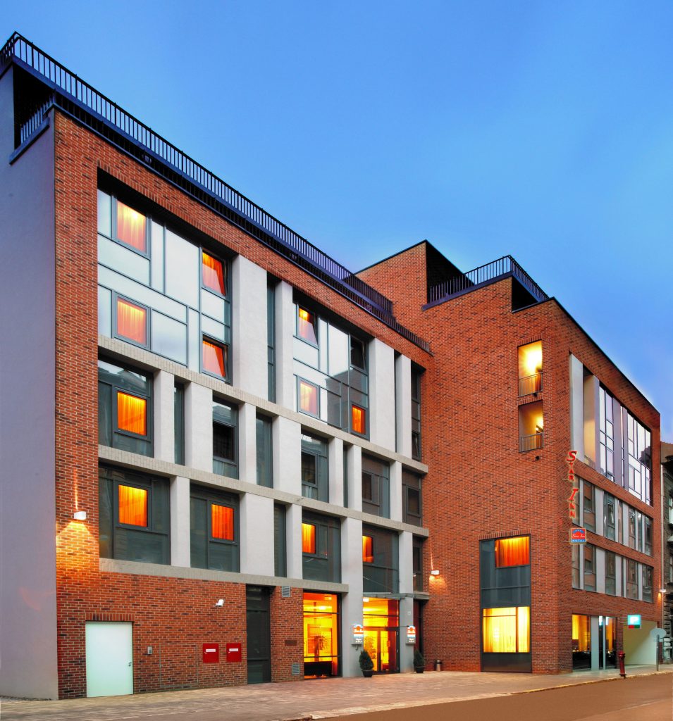 Star Inn HOTEL